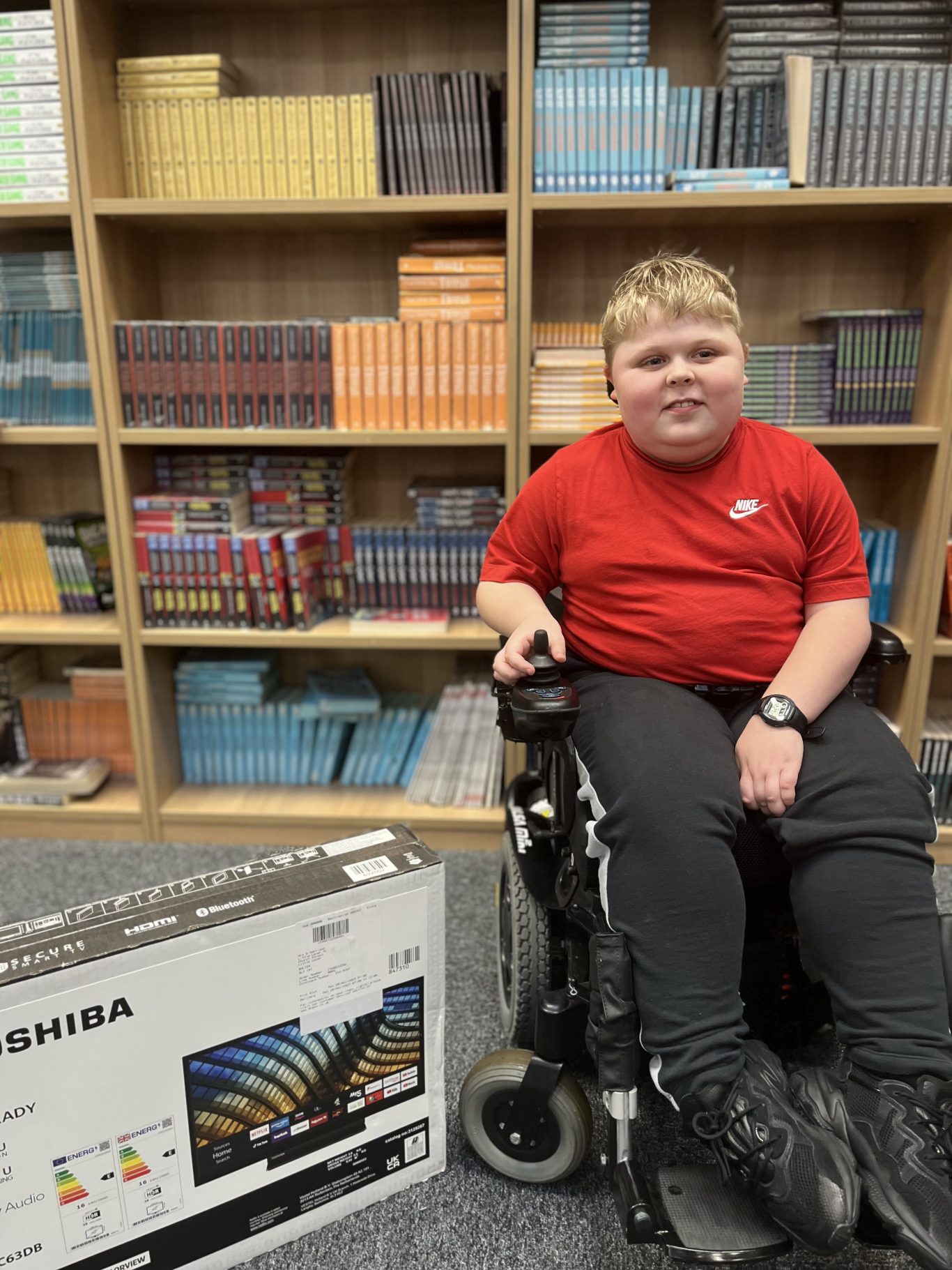 Christmas Break Praise Auction - Little Lever School